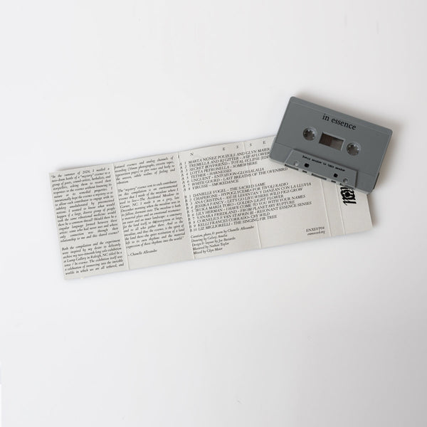 Various Artists (enmossed) // in essence TAPE – Tobira Records