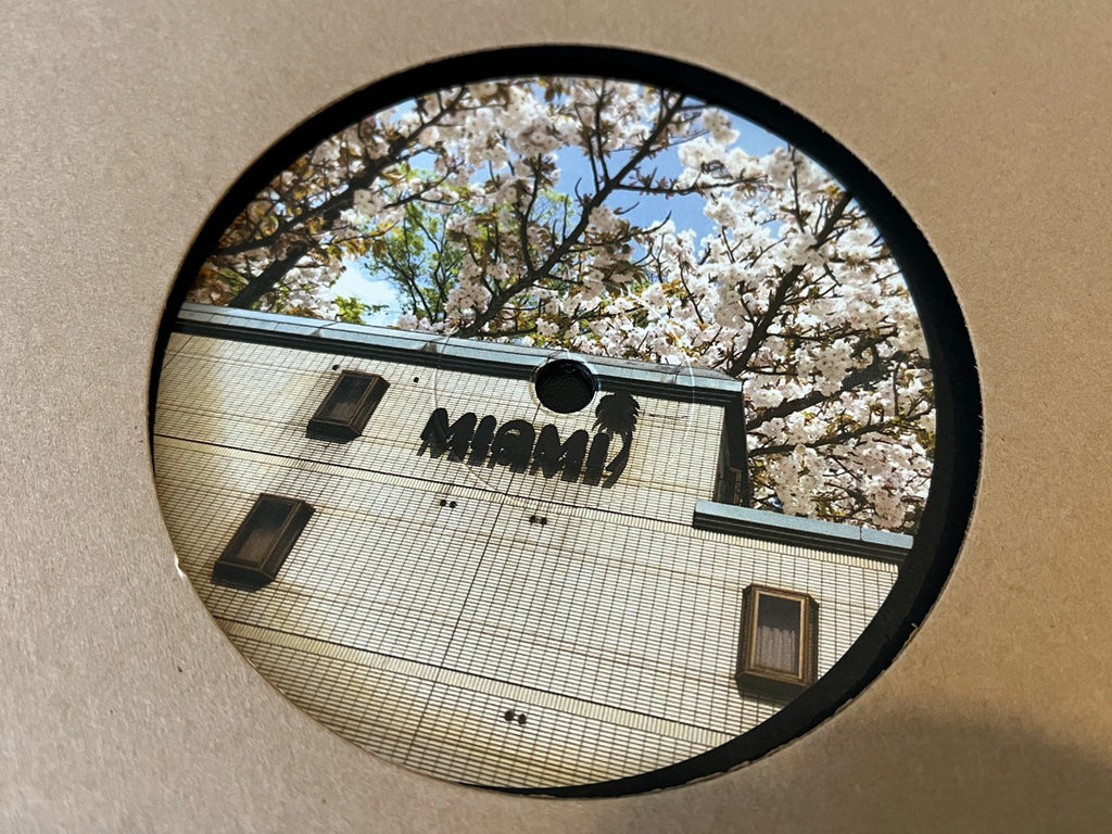 Clive From Accounts // Pearls EP 12" – Tobira Records